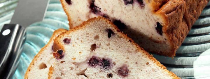 Berry bread | Eggcellentrecipes.com